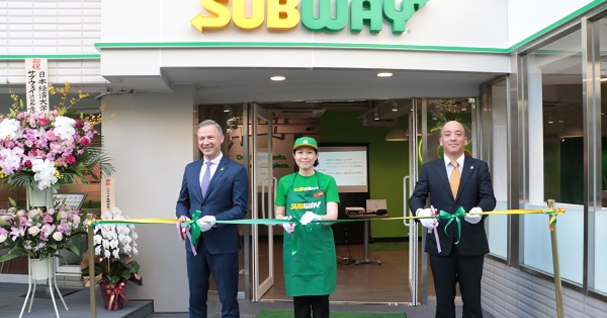 Subway opens first full-size Fresh Forward restaurant in Tokyo | QSR ...