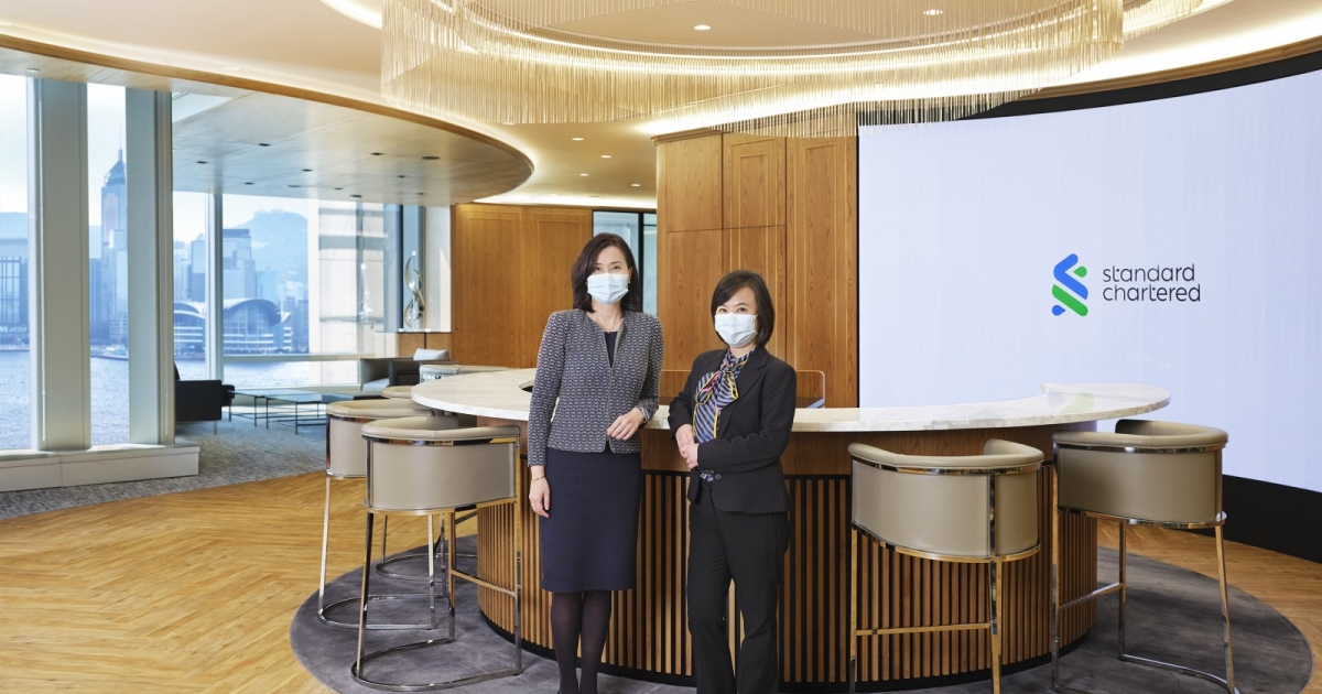 Standard Chartered Bank (Hong Kong) soars at the ABF Retail Banking ...