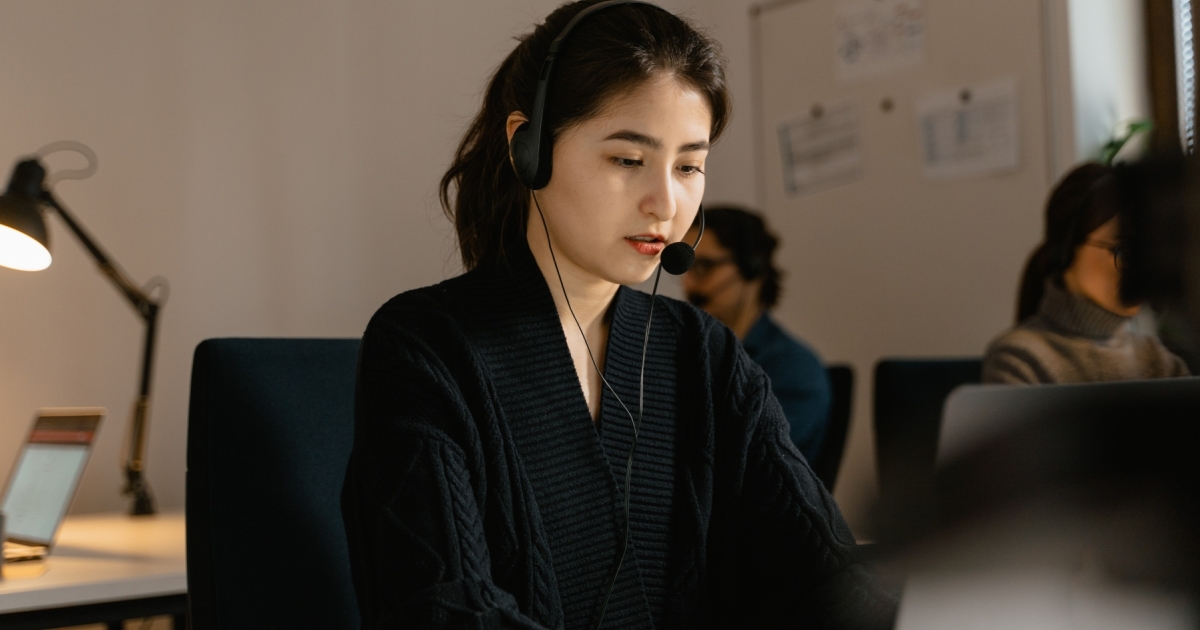 On hold? About 5 in 10 Singaporeans complain about unresolved customer ...