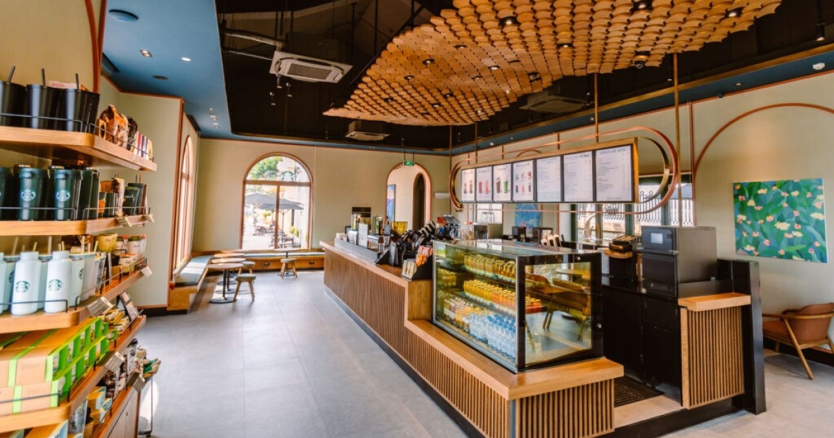 Starbucks opens new beach front store in Phu Quoc | QSR Media Asia
