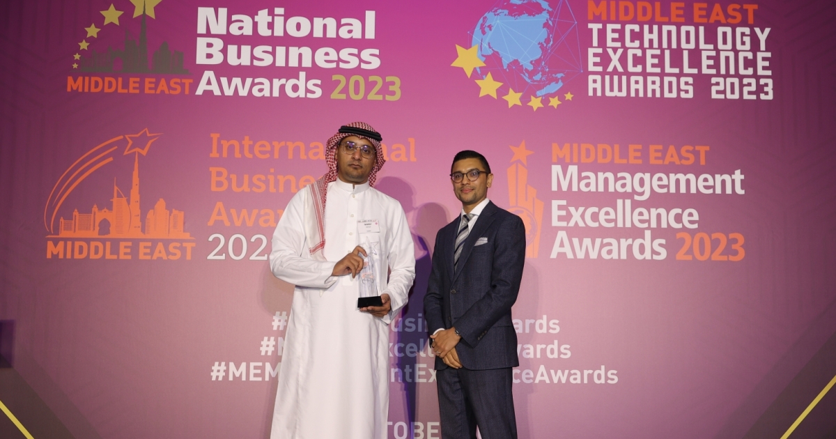 Hanan Badri honoured with the Executive of the Year - Airline at the ...