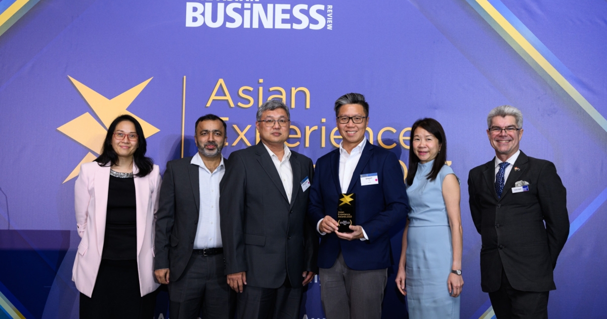 SPTel triumphs, winning Singapore Customer Experience of the Year ...