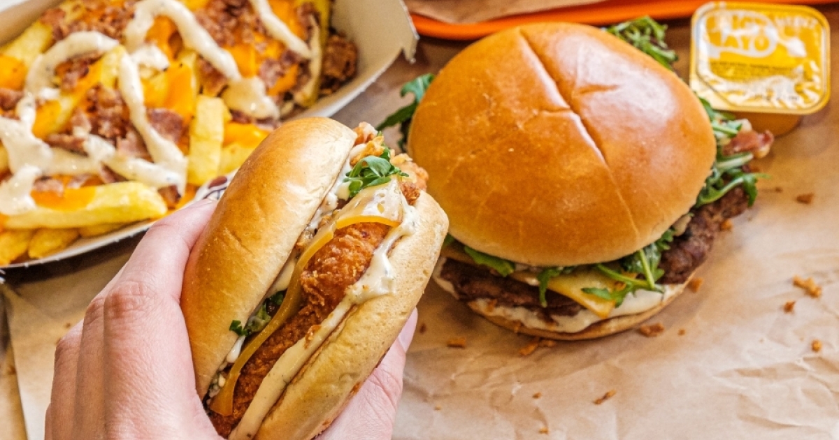 Social Media Wrap: Burger King UK's Bacon Caesar burgers; Starbucks ...